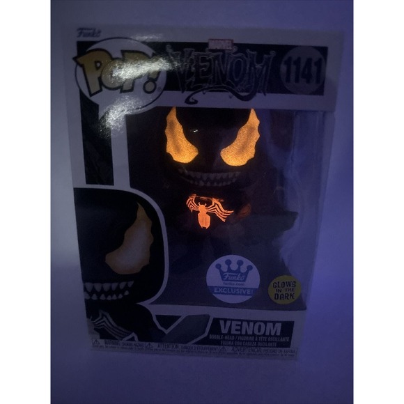 Funko | Toys | Funko Pop Vinyl Marvel Venom Glows In The Dark 141 Mint ...